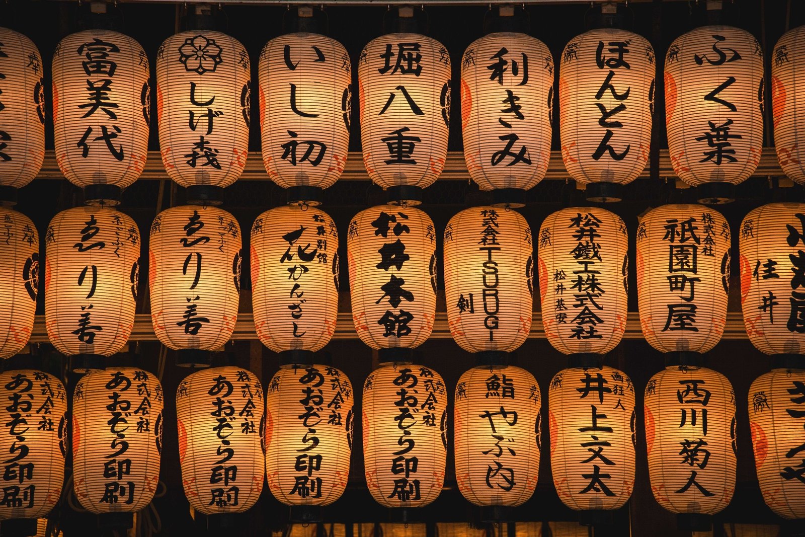Solo Travel in Japan: Costs, Visas & Tips | Tom Solo Travels